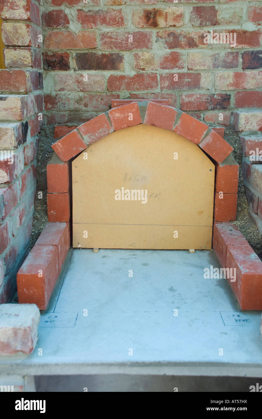 Formwork in building construction hi-res stock photography and images ...