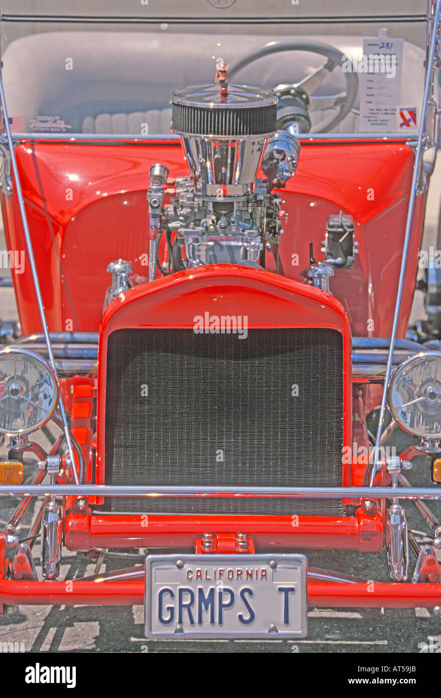Hot Rod radiator grill Stock Photo - Alamy