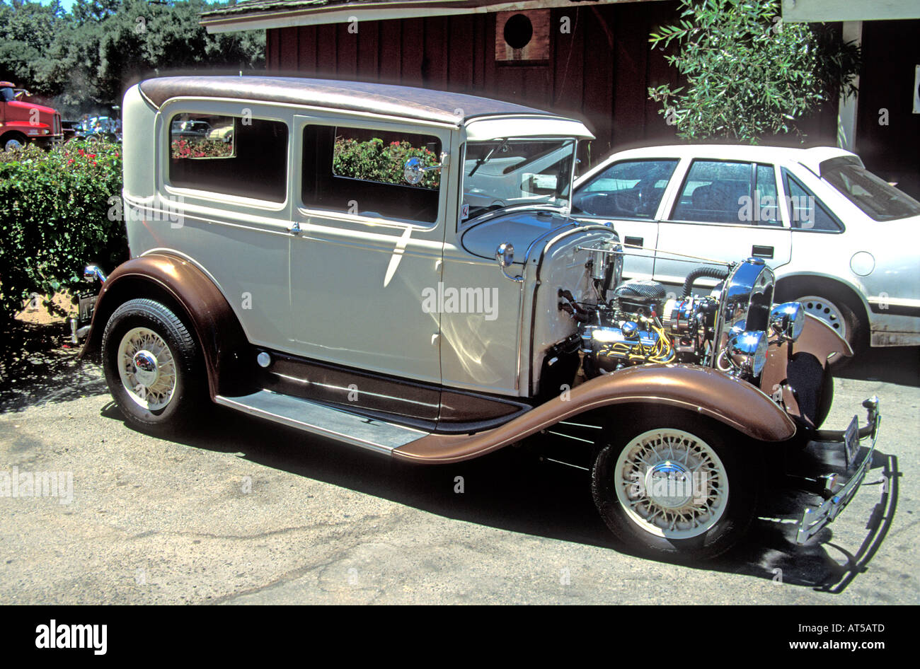 Silver and gold hot rod saloon Stock Photo - Alamy