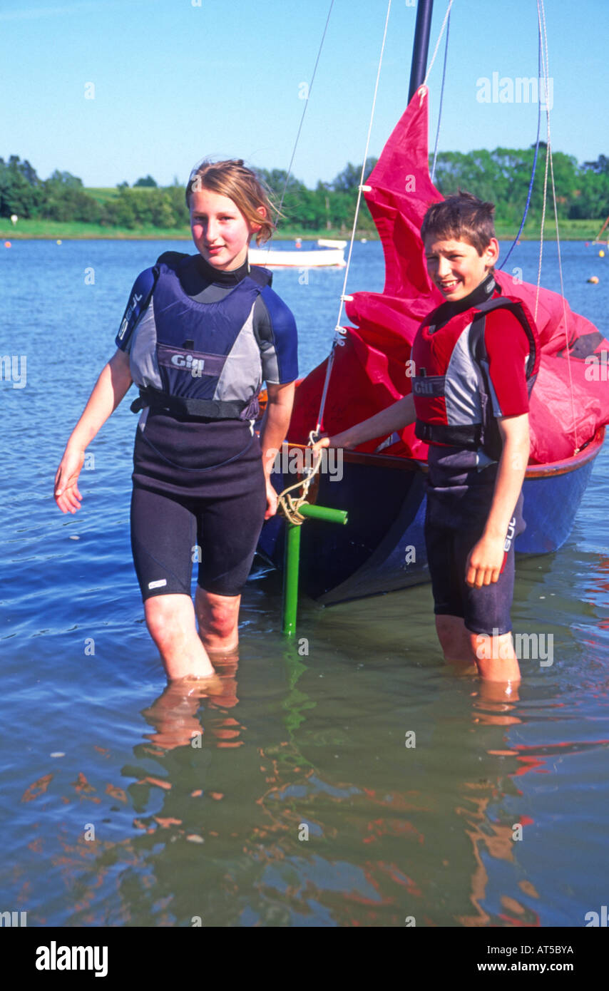 Girl boy twins mirror hi-res stock photography and images - Alamy