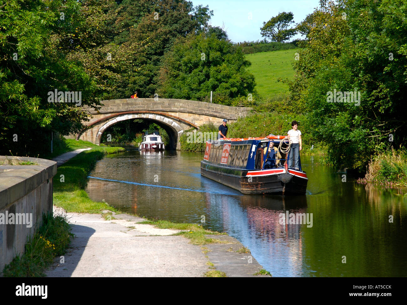 Lancaster Canal going over River Lune on an aquaduct, near Lancaster ...