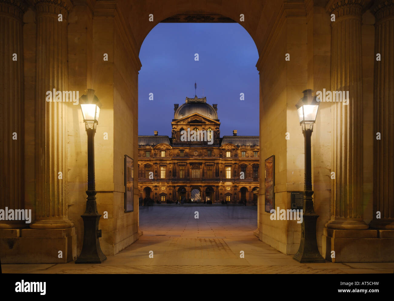 Le Louvre and la Cour Carrée, Paris, France Stock Photo - Alamy