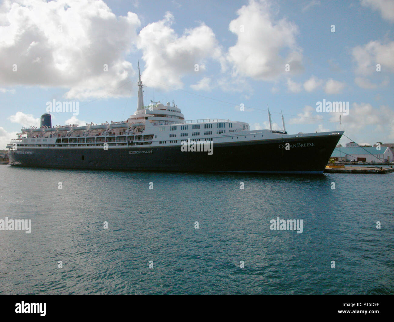 SS OceanBreeze 2002 Stock Photo - Alamy