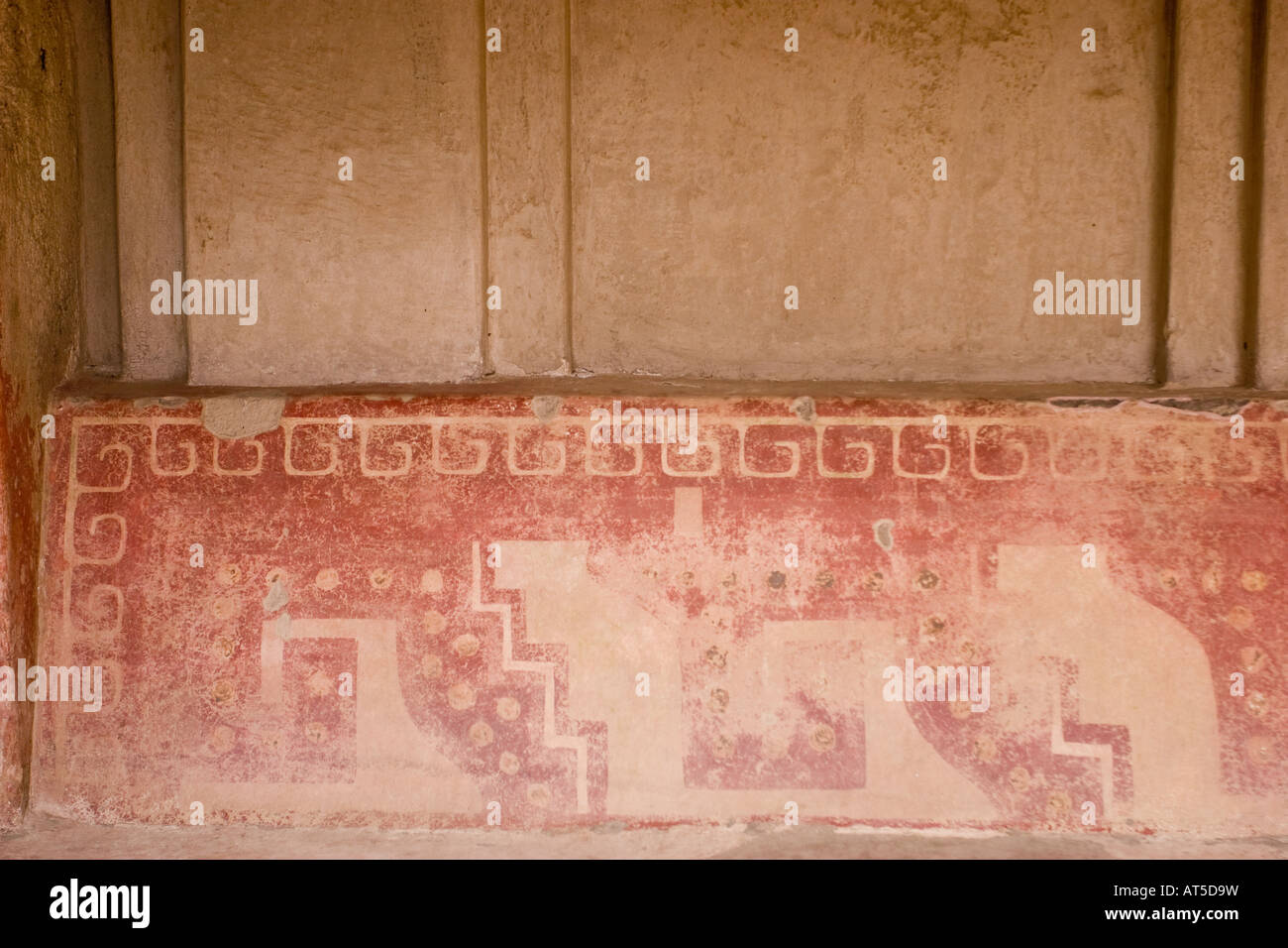 Red mural at Palace of Quetzalpapalotl (Quetzalmariposa) in Teotihuacan ...