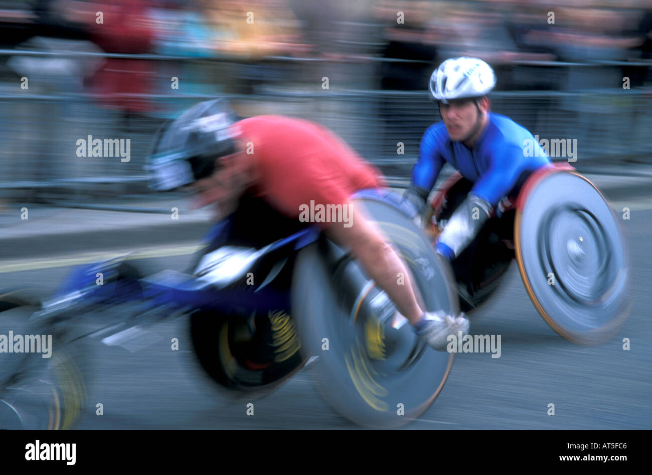 London paralympics wheelchair hi-res stock photography and images - Alamy