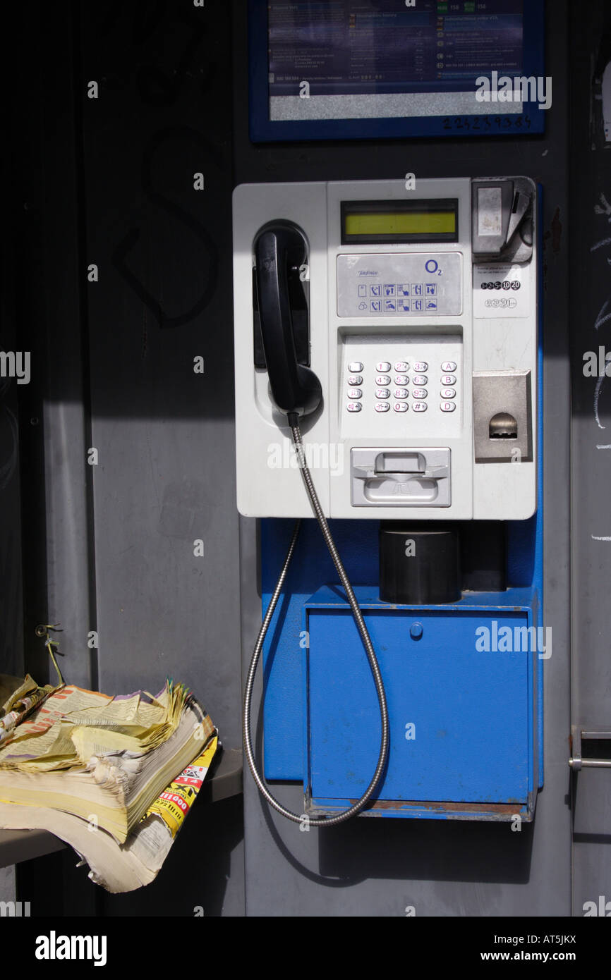Orange public telephone communication hi-res stock photography and ...