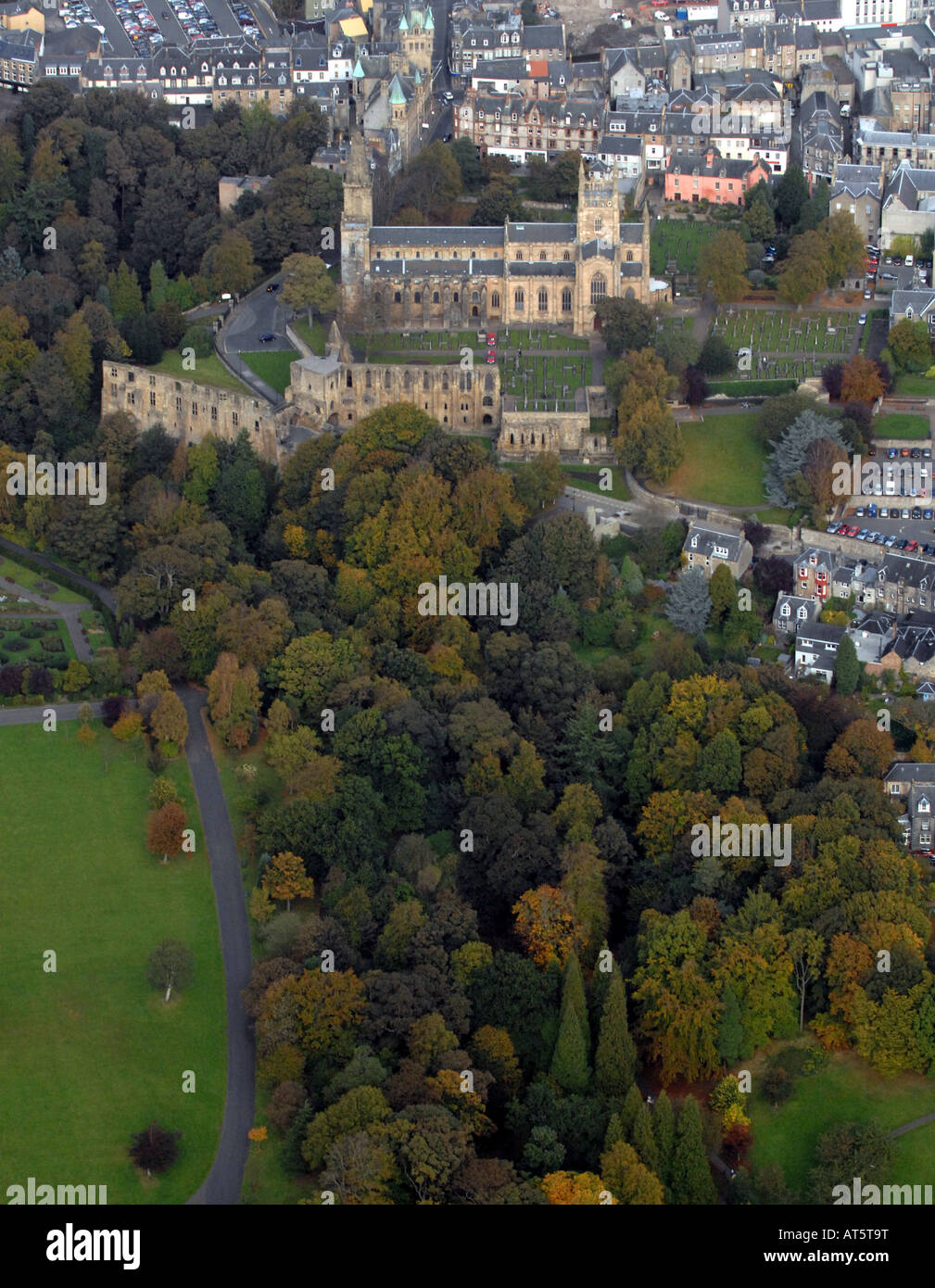 Dunfermline old town hi-res stock photography and images - Alamy