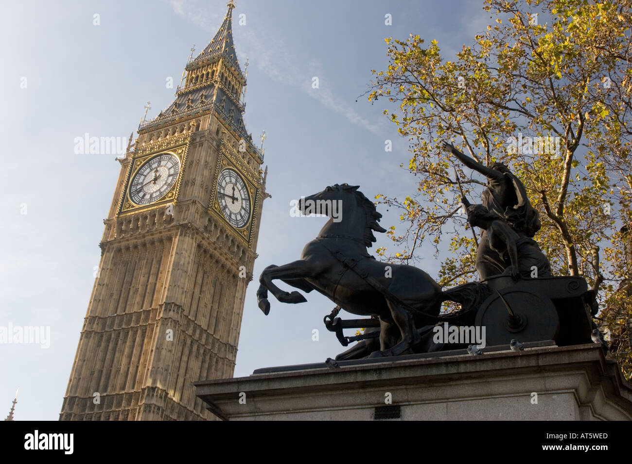 Statue of Boudica with chariot and leaping horses, located near ...