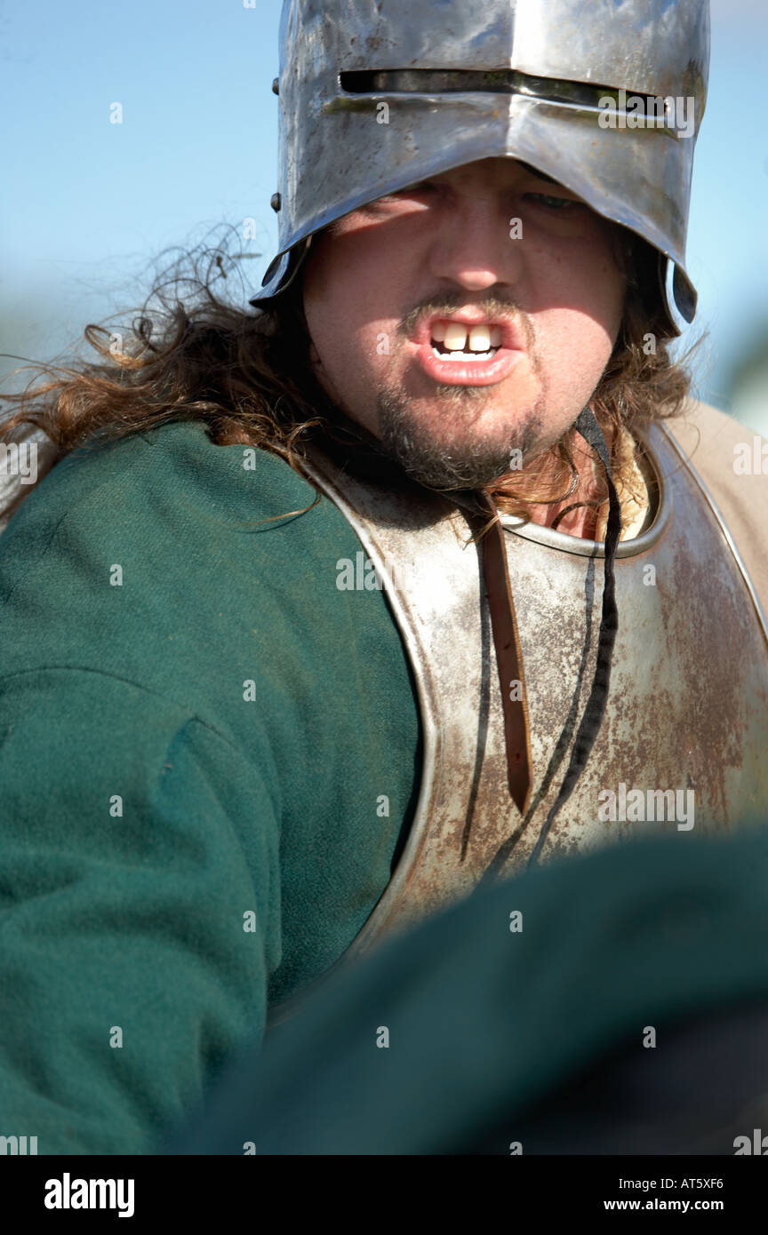 Knight charging battle hi-res stock photography and images - Alamy