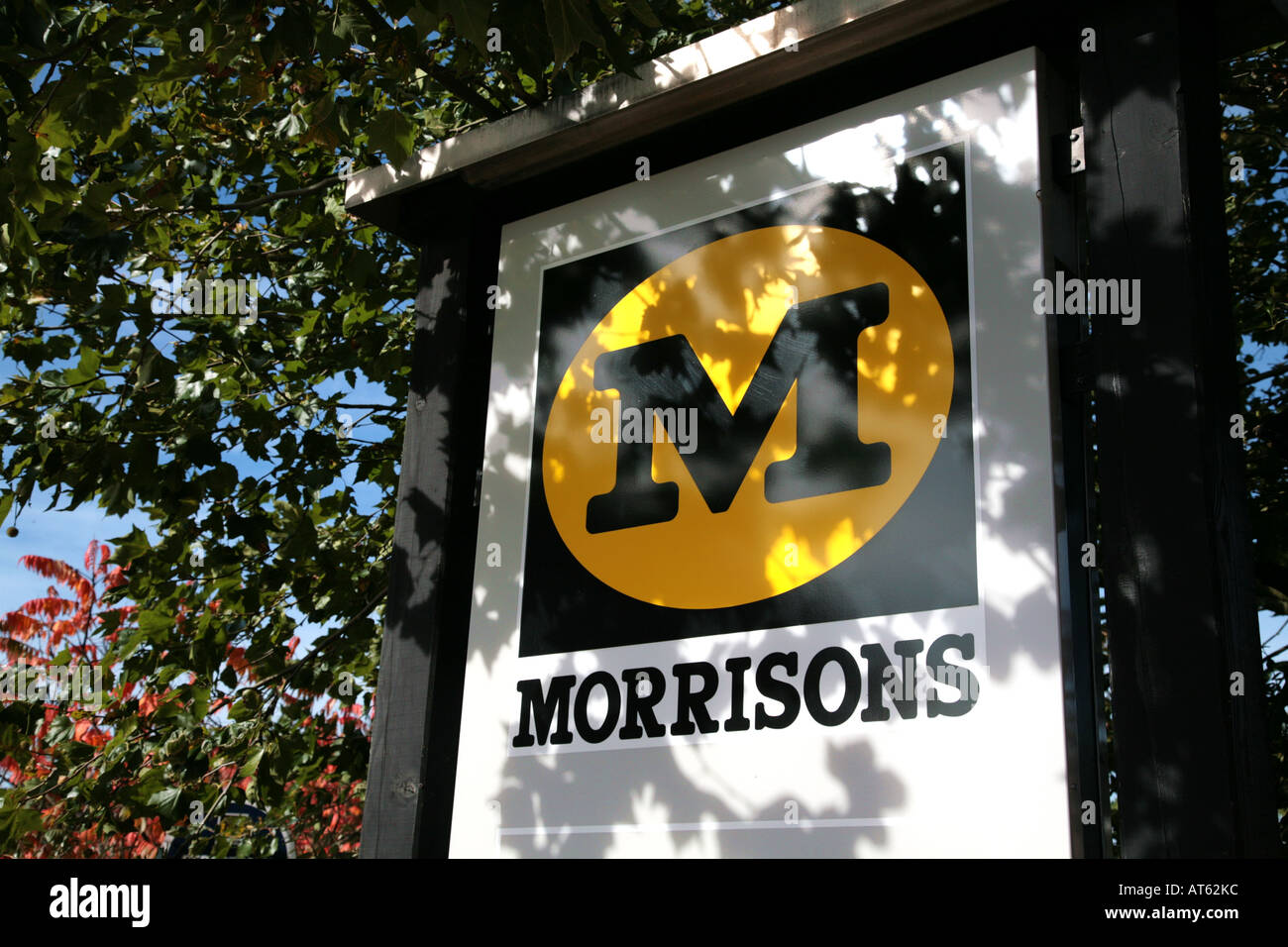 Morrisons supermarket logo hi-res stock photography and images - Alamy
