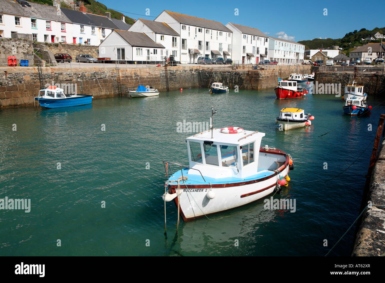 Portreath cornwall harbour hi-res stock photography and images - Alamy