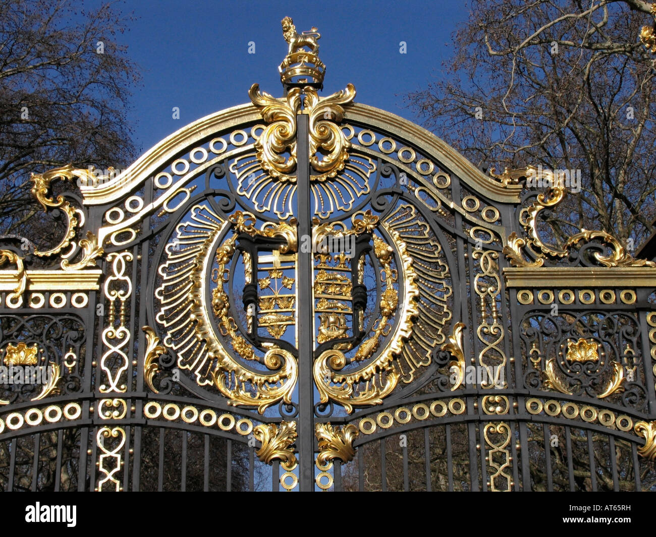 Canada Gate, Green Park High Resolution Stock Photography and Images ...