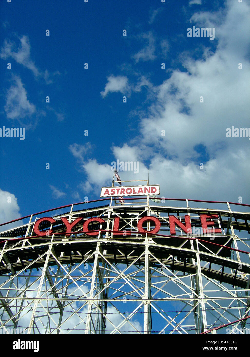 The cyclone roller coaster at coney island hi-res stock photography and images - Alamy