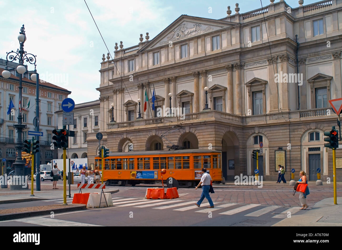 La scala opera poster hi-res stock photography and images - Alamy