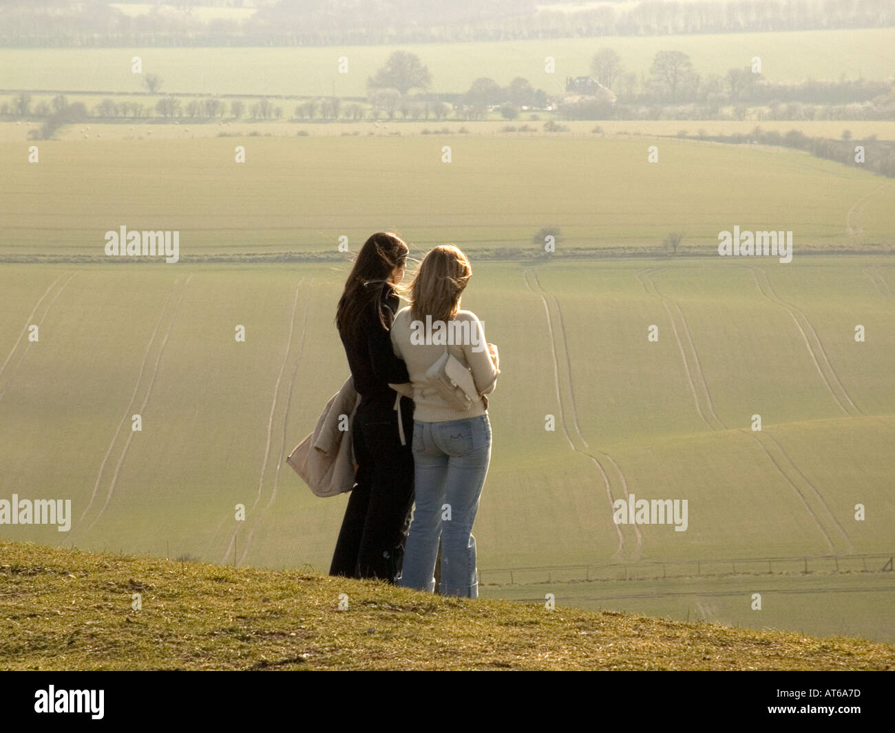 england buckinghamshire the chilterns the ridgeway path ivinghoe beacon ...