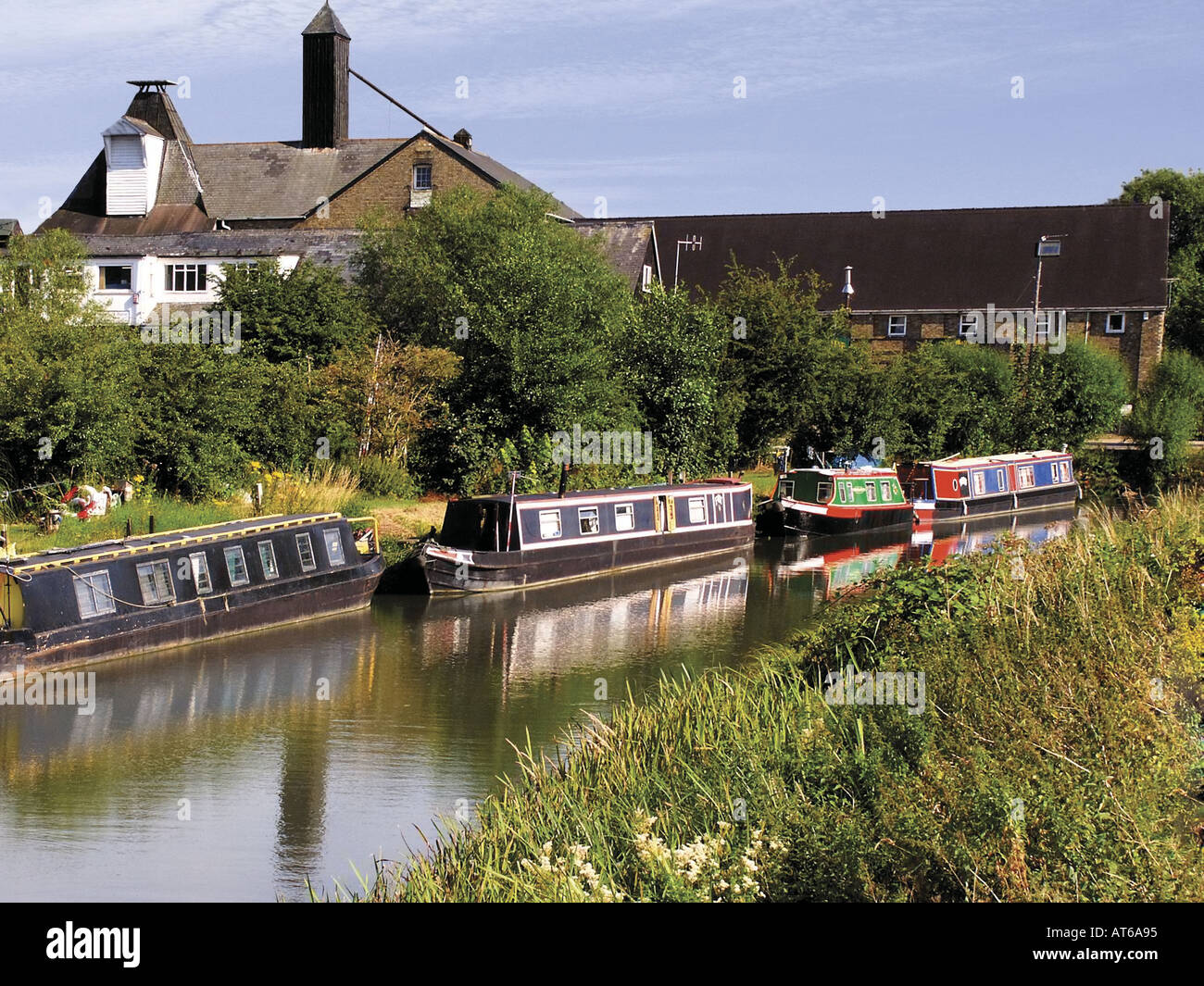 hertfordshire river stort navigation sawbridgeworth Stock Photo - Alamy