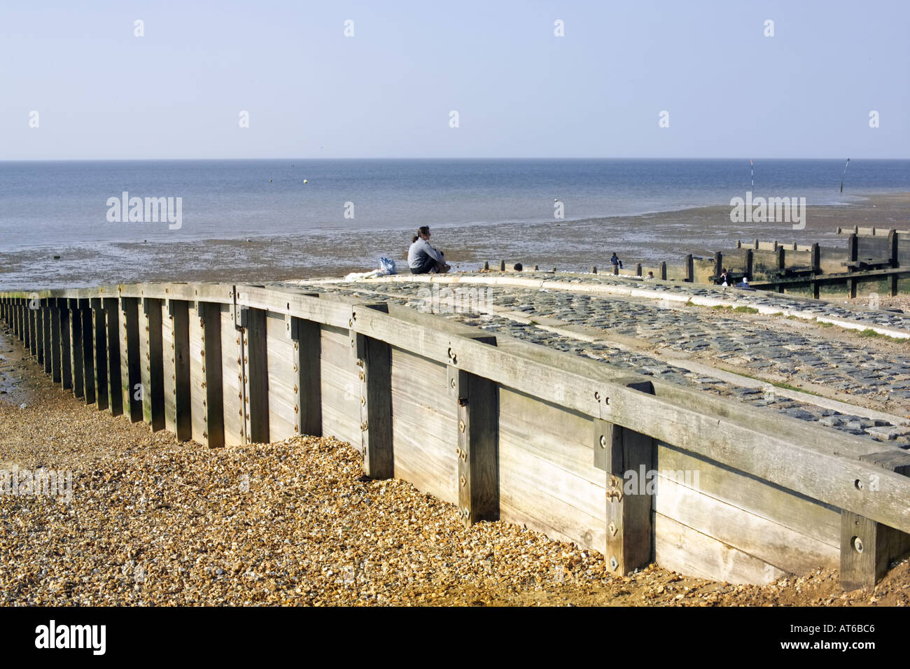 england kent whitstable seafront shingle beach Stock Photo - Alamy