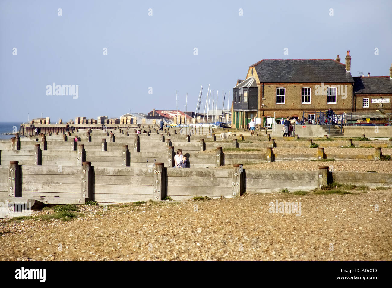 england kent whitstable seafront shingle beach Stock Photo - Alamy