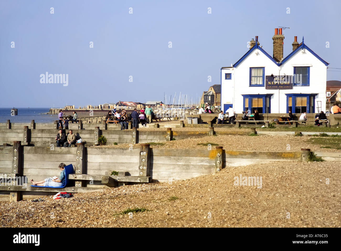 england kent whitstable seafront shingle beach Stock Photo - Alamy