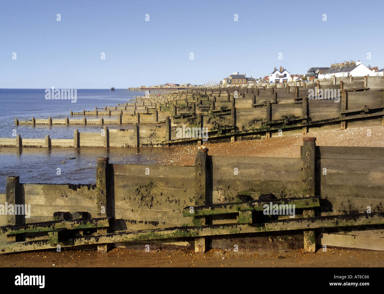 england kent whitstable seafront shingle beach Stock Photo - Alamy