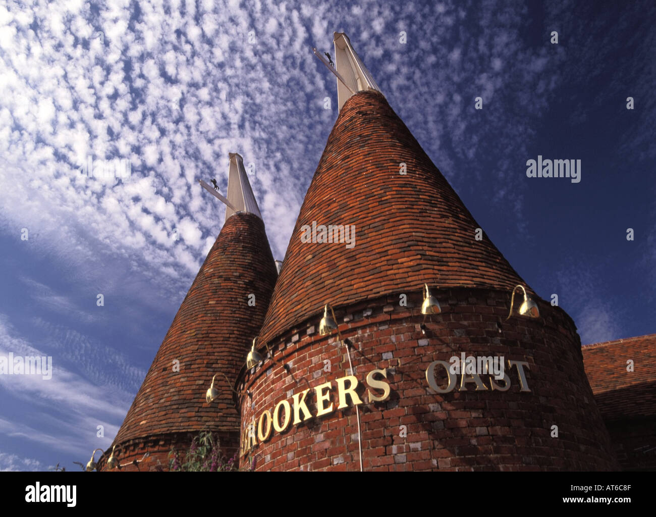 whitbread hop farm belting kent england Stock Photo - Alamy