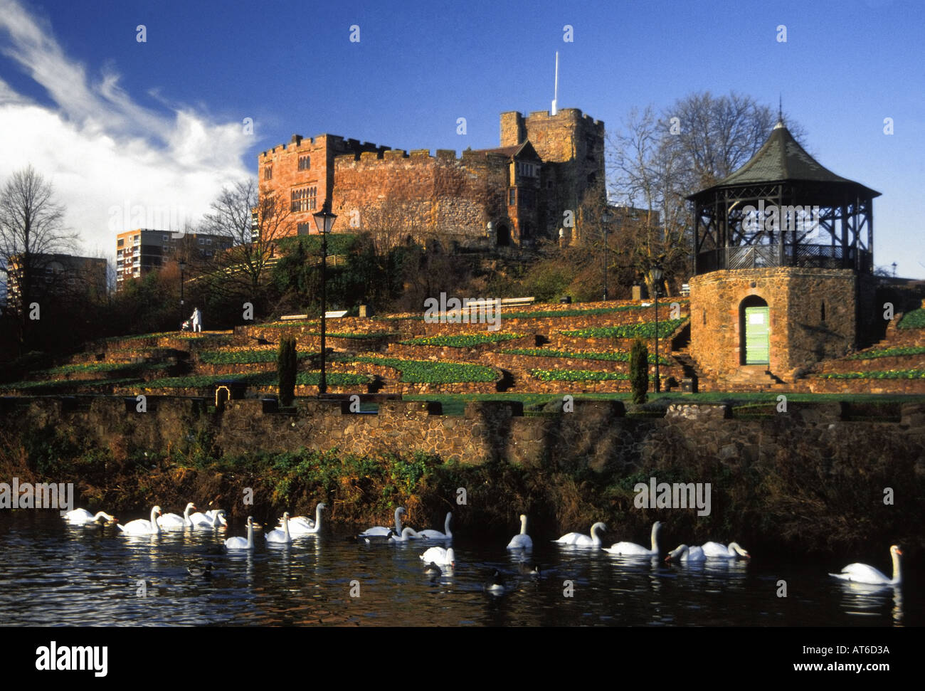 staffordshire tamworth town centre castle and river tame Stock Photo ...