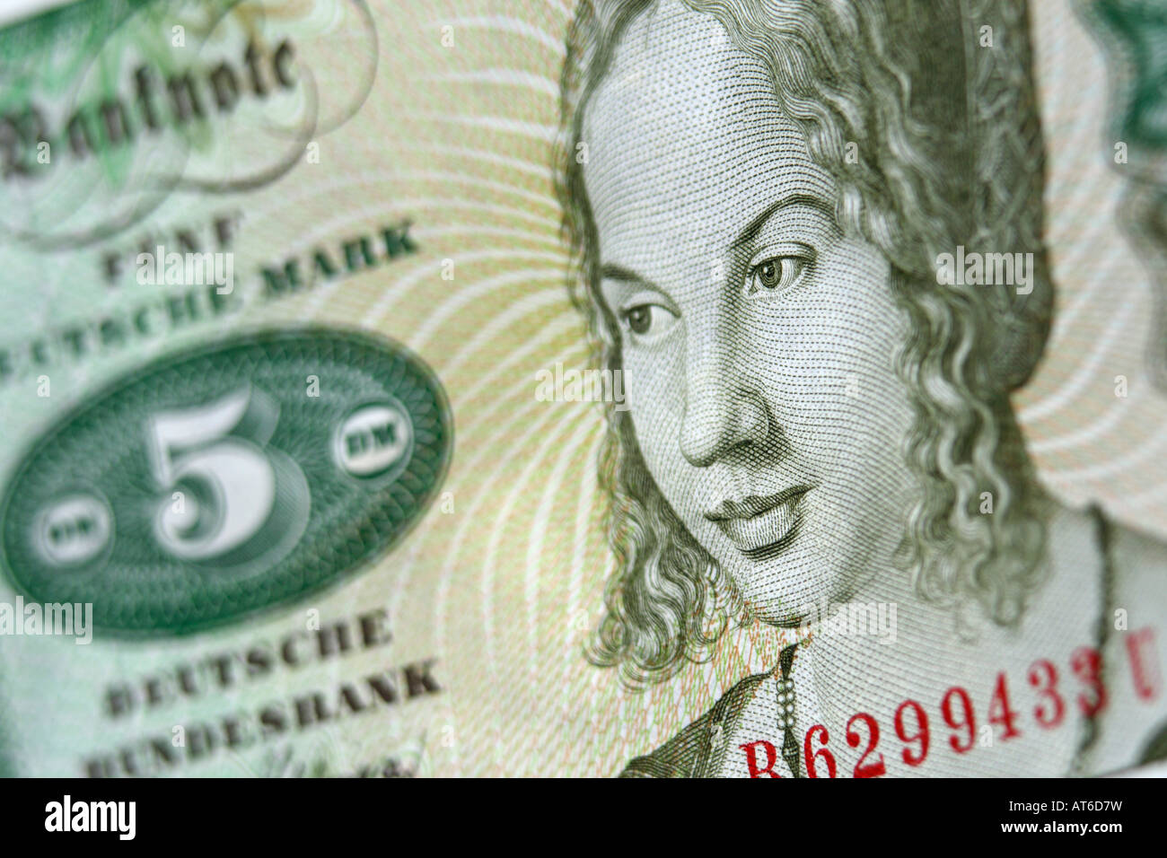 Bank note, close-up Stock Photo - Alamy