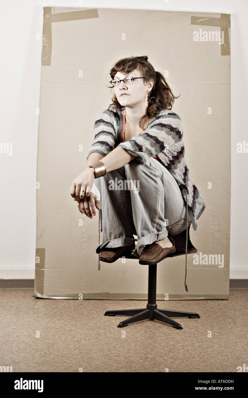 Photo crouching crouch young hi-res stock photography and images - Alamy