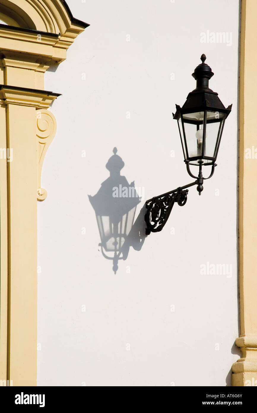 Lantern on front of building hi-res stock photography and images - Alamy