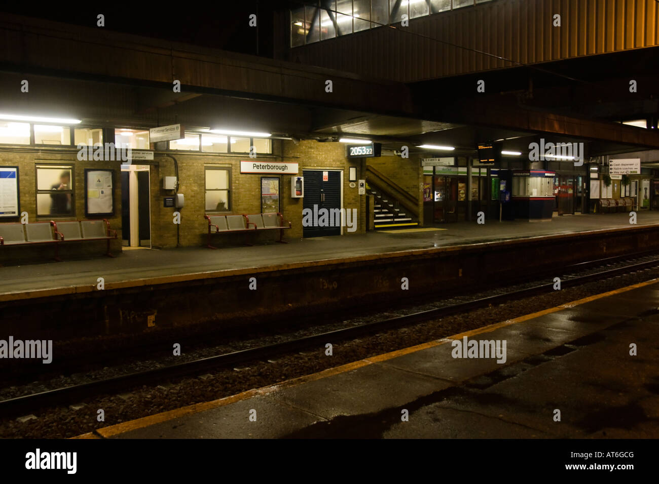 Peterborough station hi-res stock photography and images - Alamy