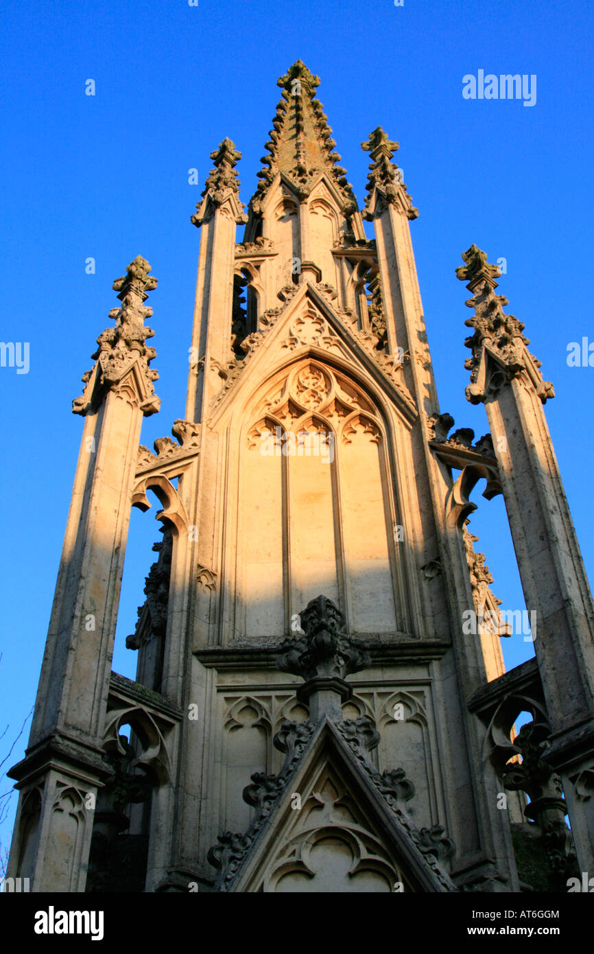 Memorial cross Daventry market Town centre Northamptonshire, England uk ...