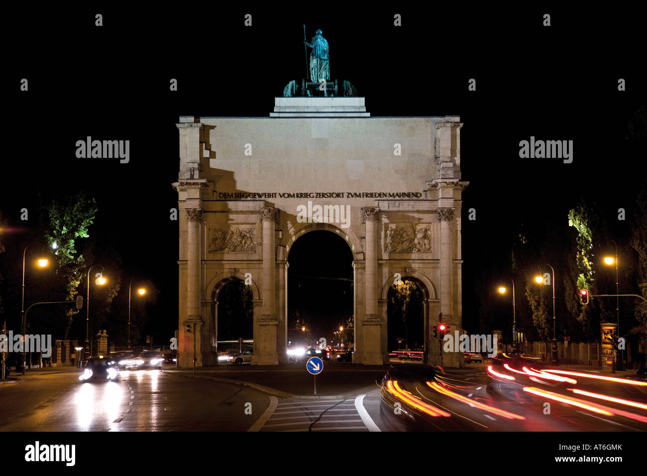 Munich Victory Gate High Resolution Stock Photography and Images - Alamy