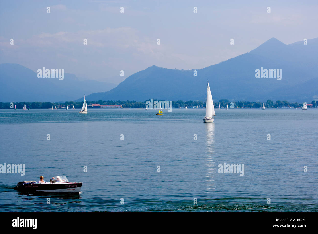 Boats on chiemsee lake bavaria hi-res stock photography and images - Alamy