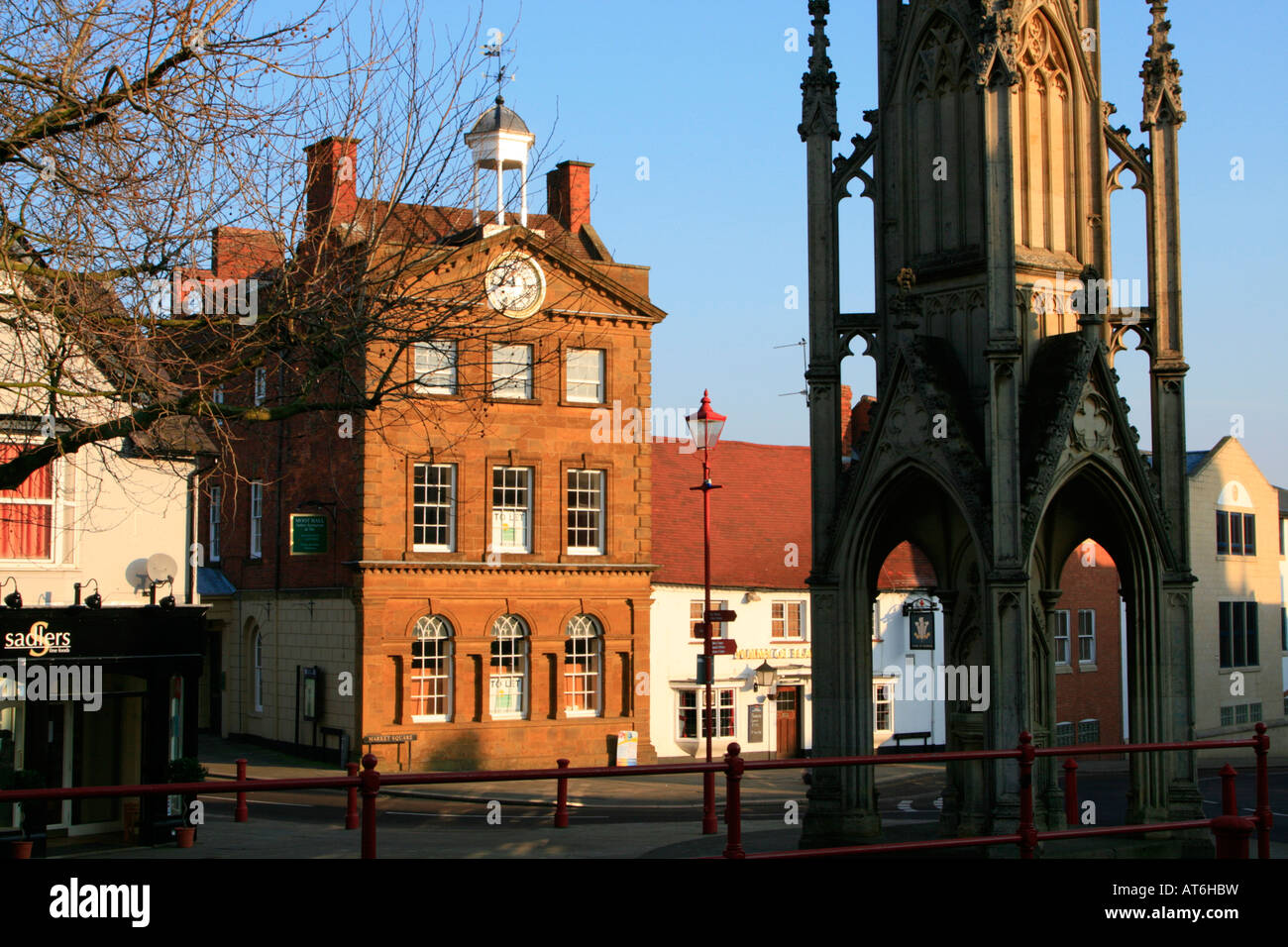 The Moot Hall memorial cross Daventry market Town centre ...