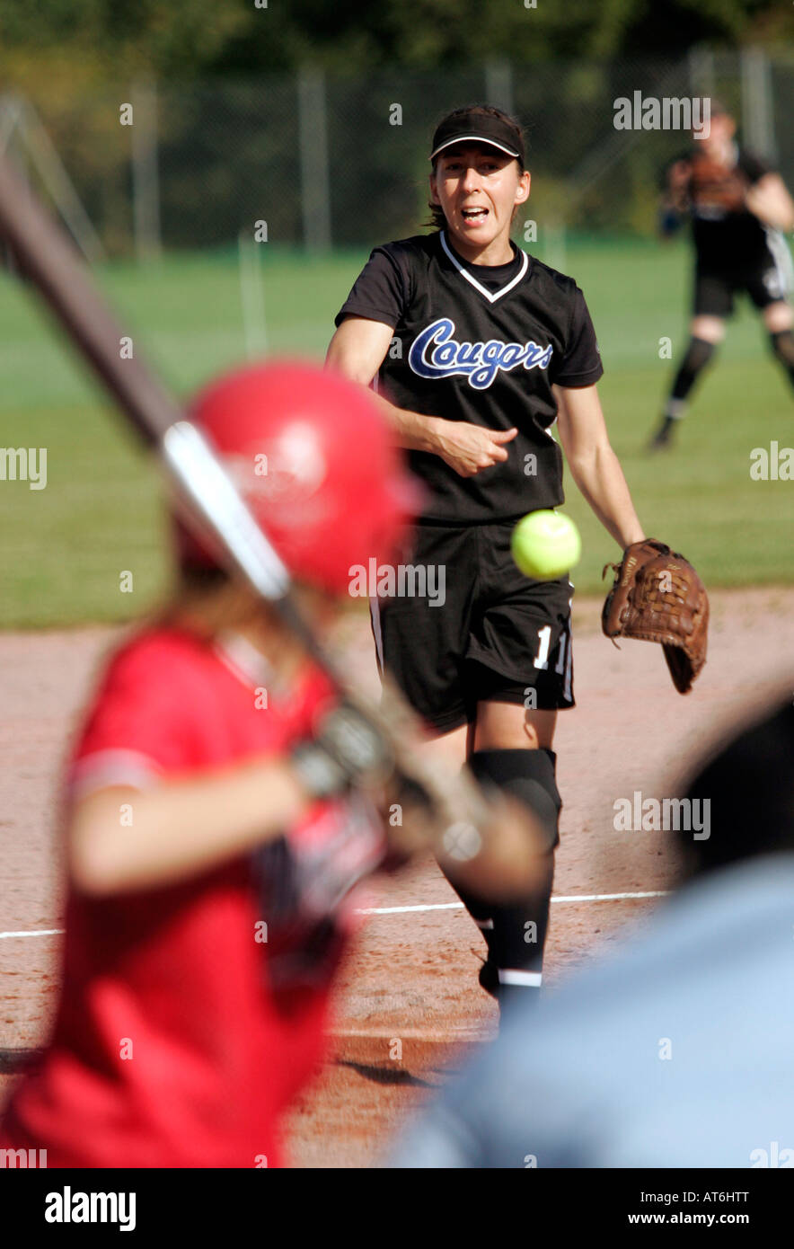 Cougars women hi-res stock photography and images - Alamy