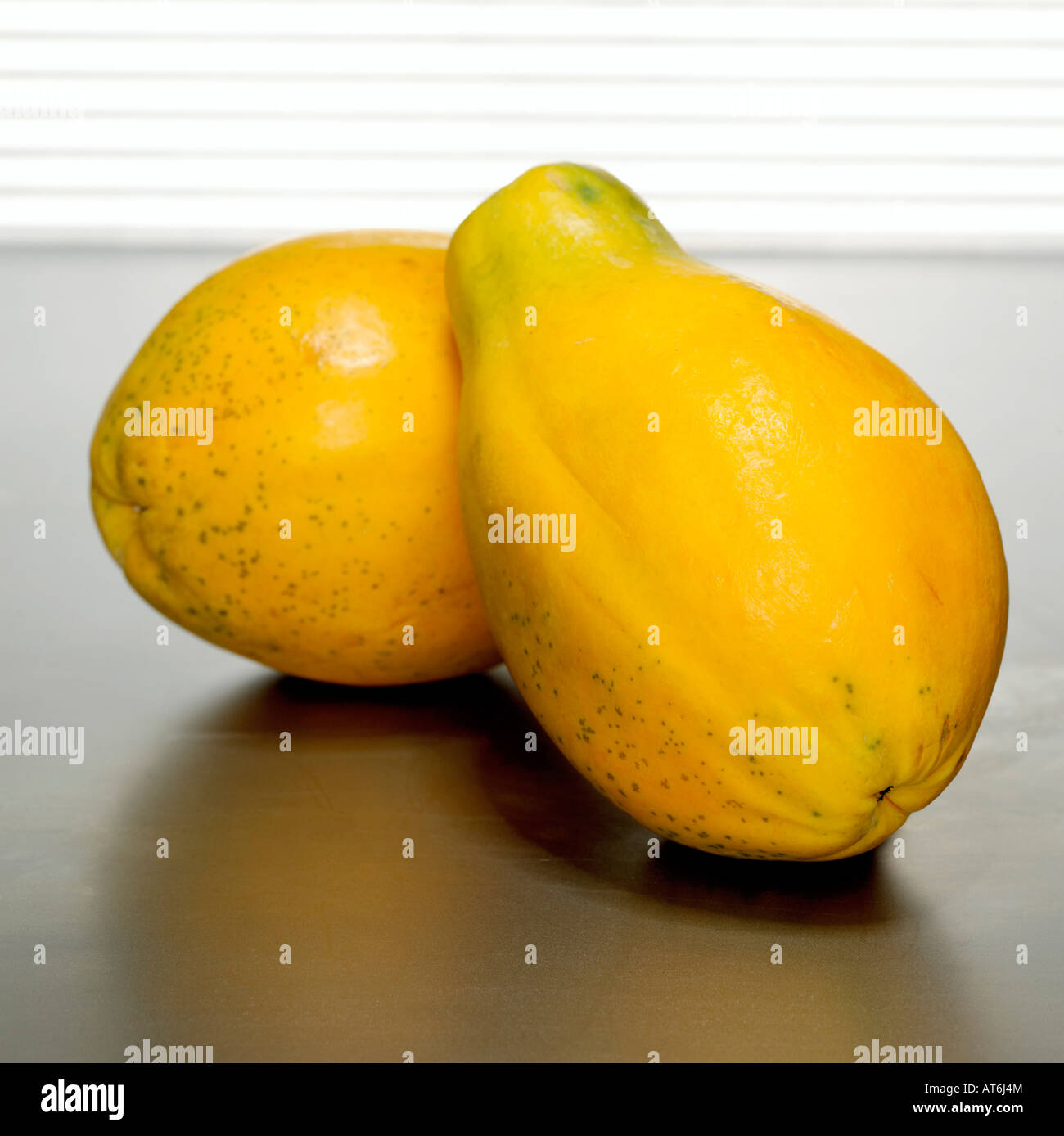 Photo close up papaya hi-res stock photography and images - Alamy