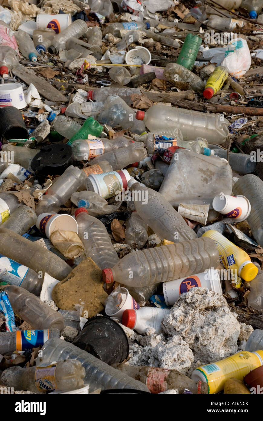 Polution flotsam hi-res stock photography and images - Alamy