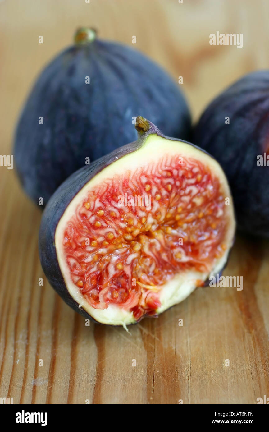 Beautiful sliced food arrangement hi-res stock photography and images ...