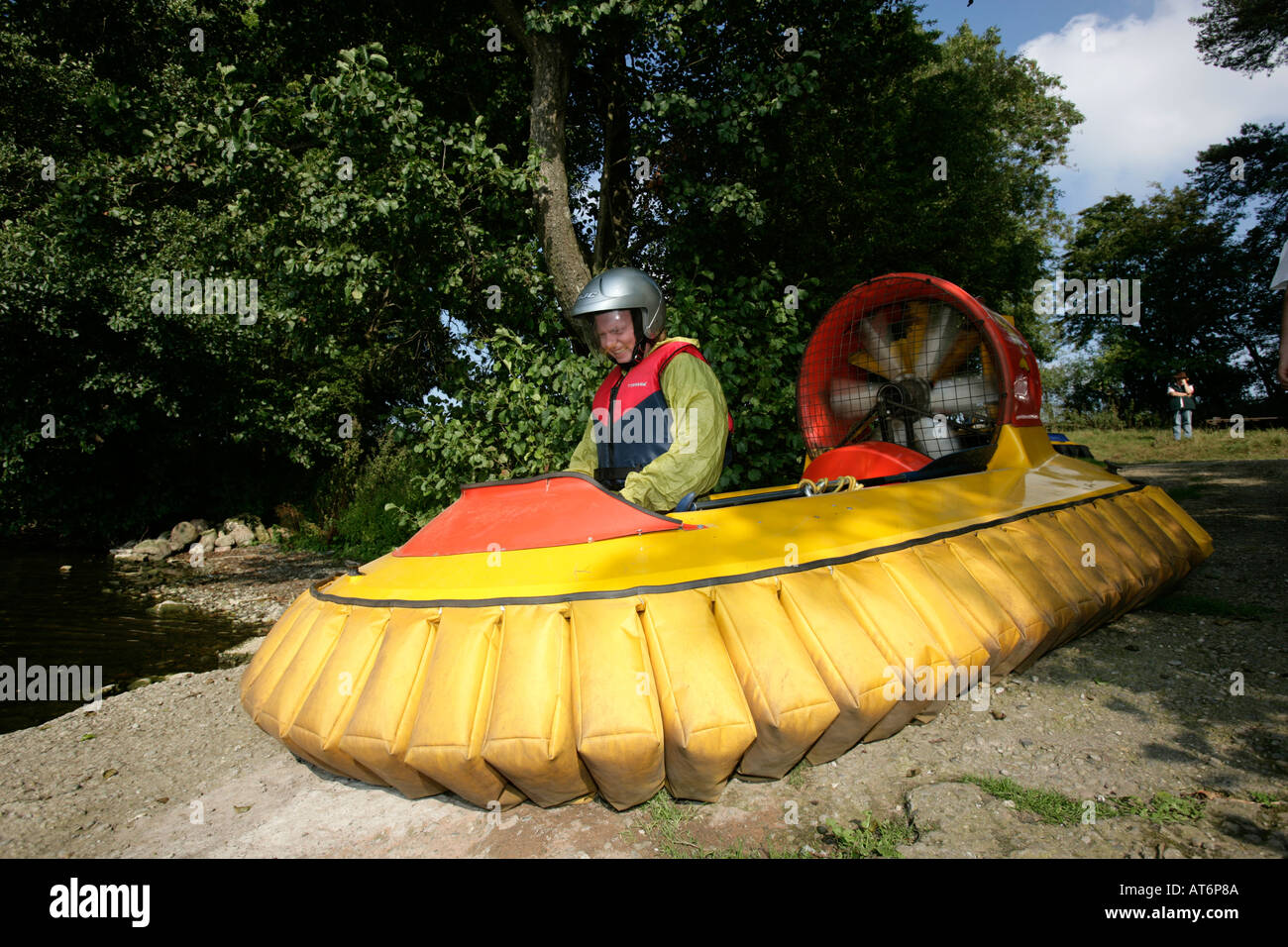 Hover craft hi-res stock photography and images - Alamy