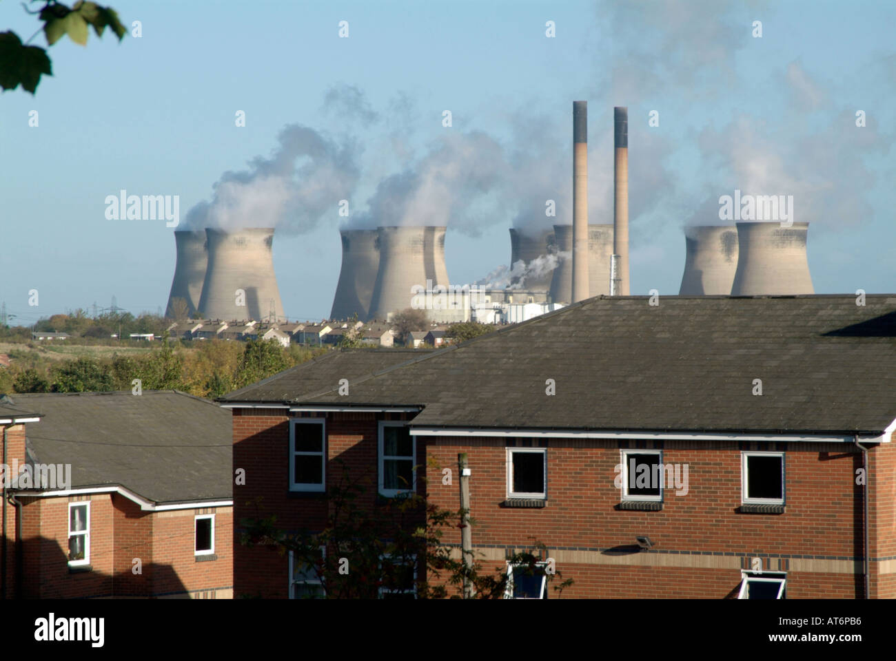 power station powerstation energy smoke pollution pollutant ...