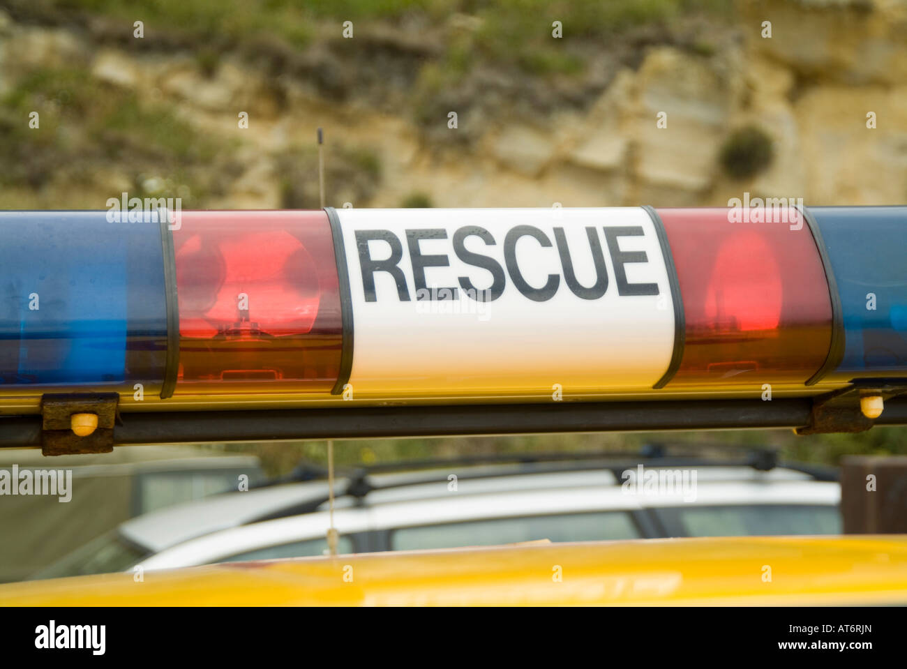 emergancy service coastguard rescue flashing light car roof mounted ...