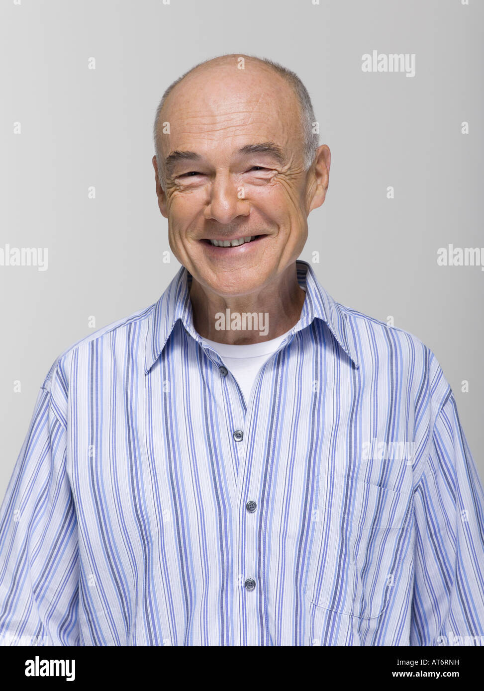 Senior man, portrait, smiling Stock Photo - Alamy