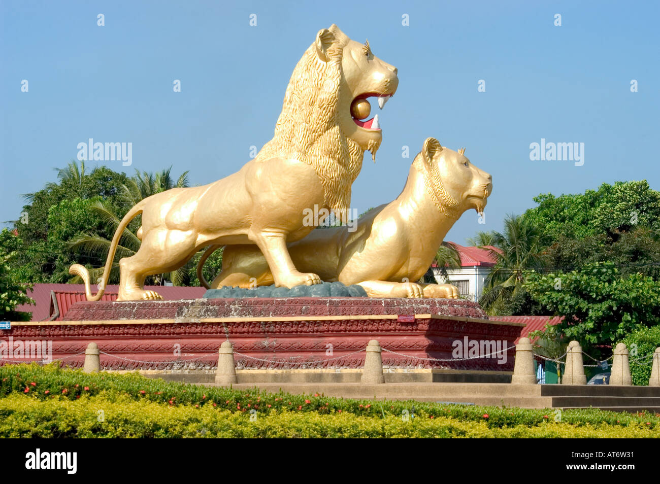Traffic circle sihanoukville hi-res stock photography and images - Alamy