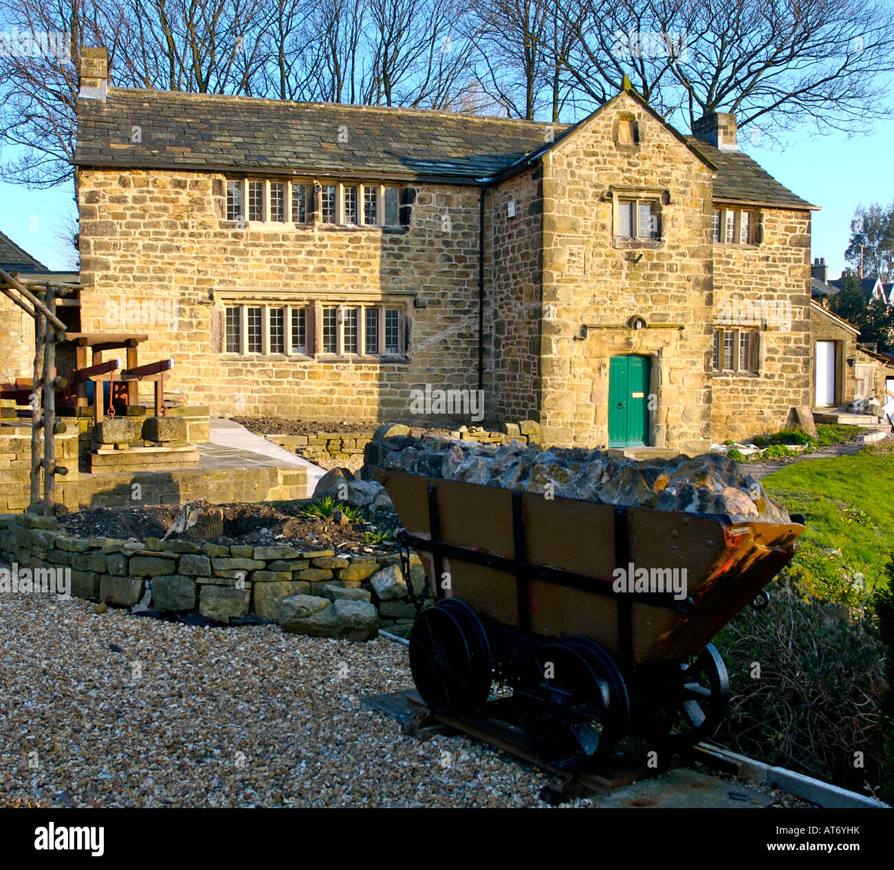 Lead mullion hi-res stock photography and images - Alamy