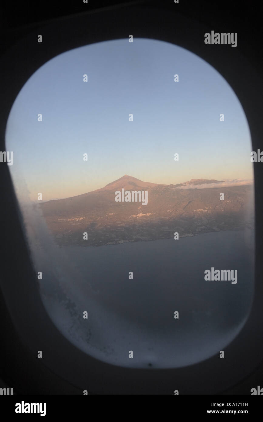 View of mount teide out the window of an Airbus A320 Stock Photo - Alamy