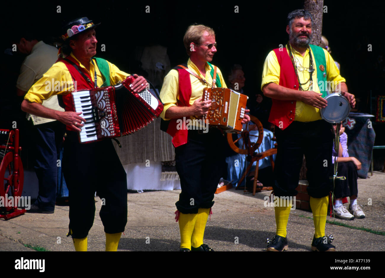 Morris dancers musicians Stock Photo - Alamy