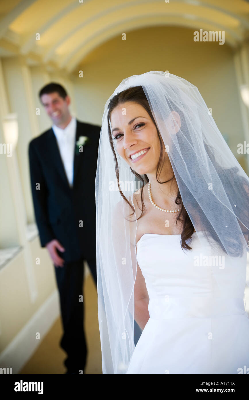 bride and groom Stock Photo - Alamy