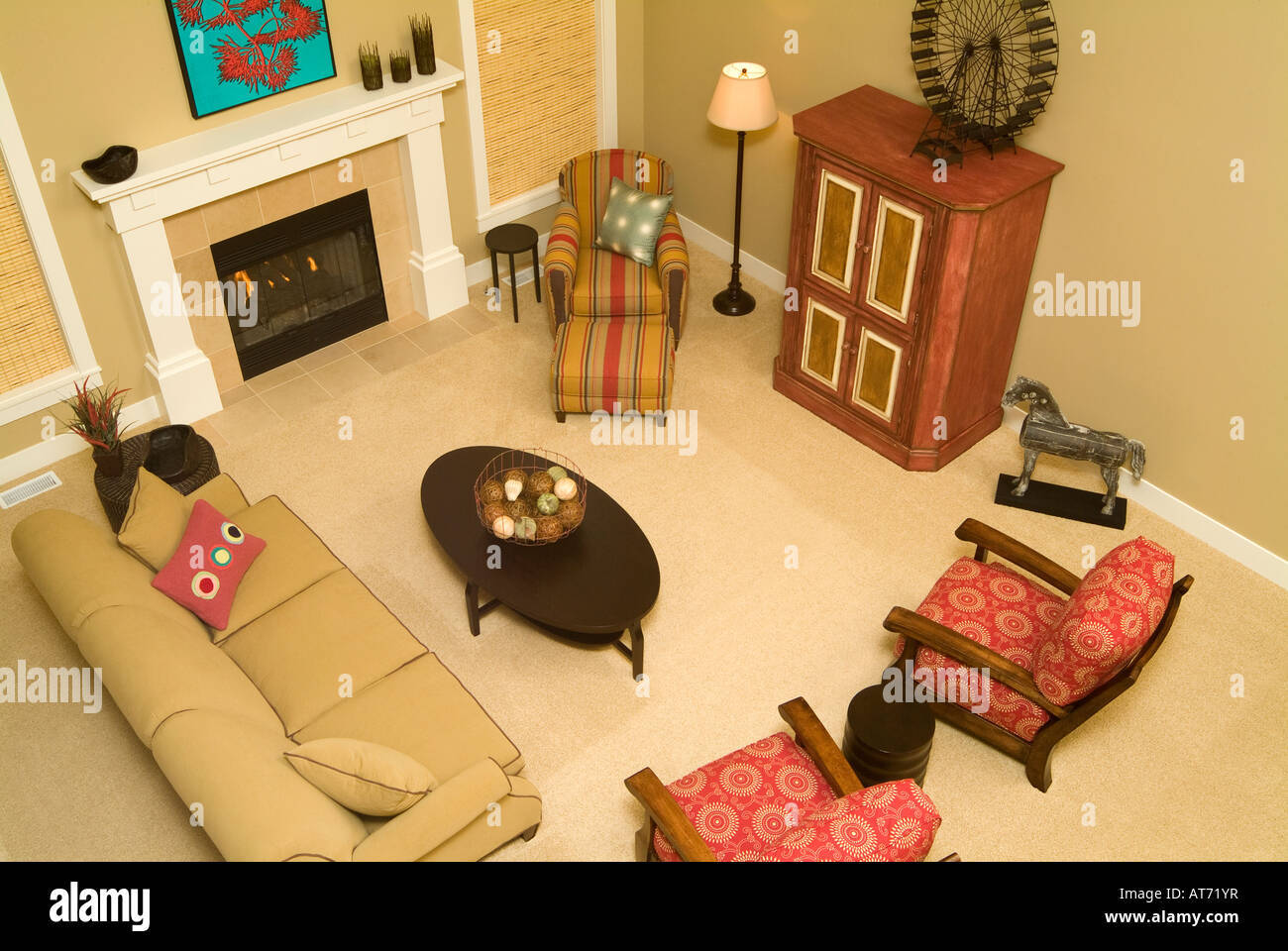 Room overview hi-res stock photography and images - Alamy