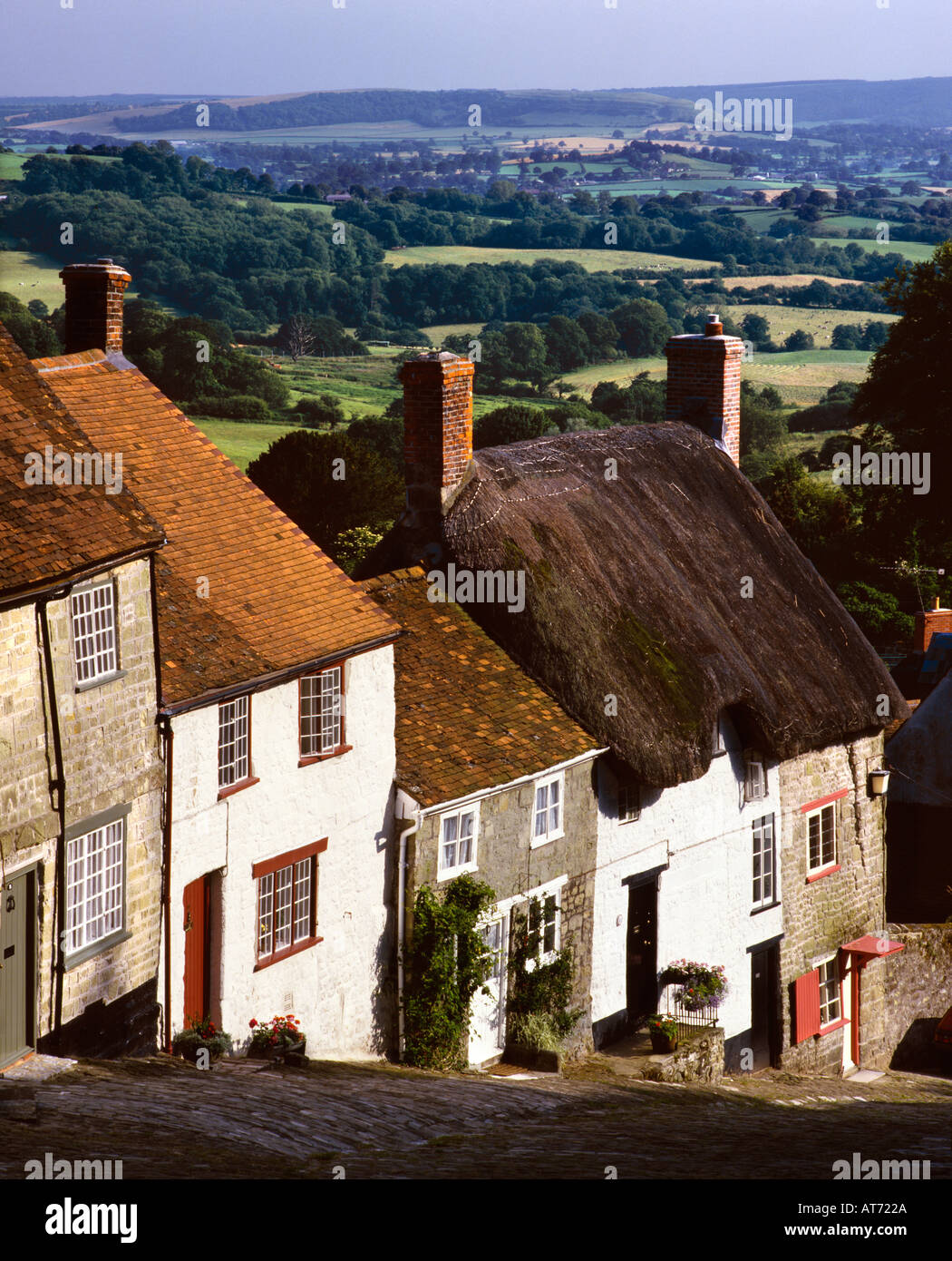 Vale of blackmoor hi-res stock photography and images - Alamy