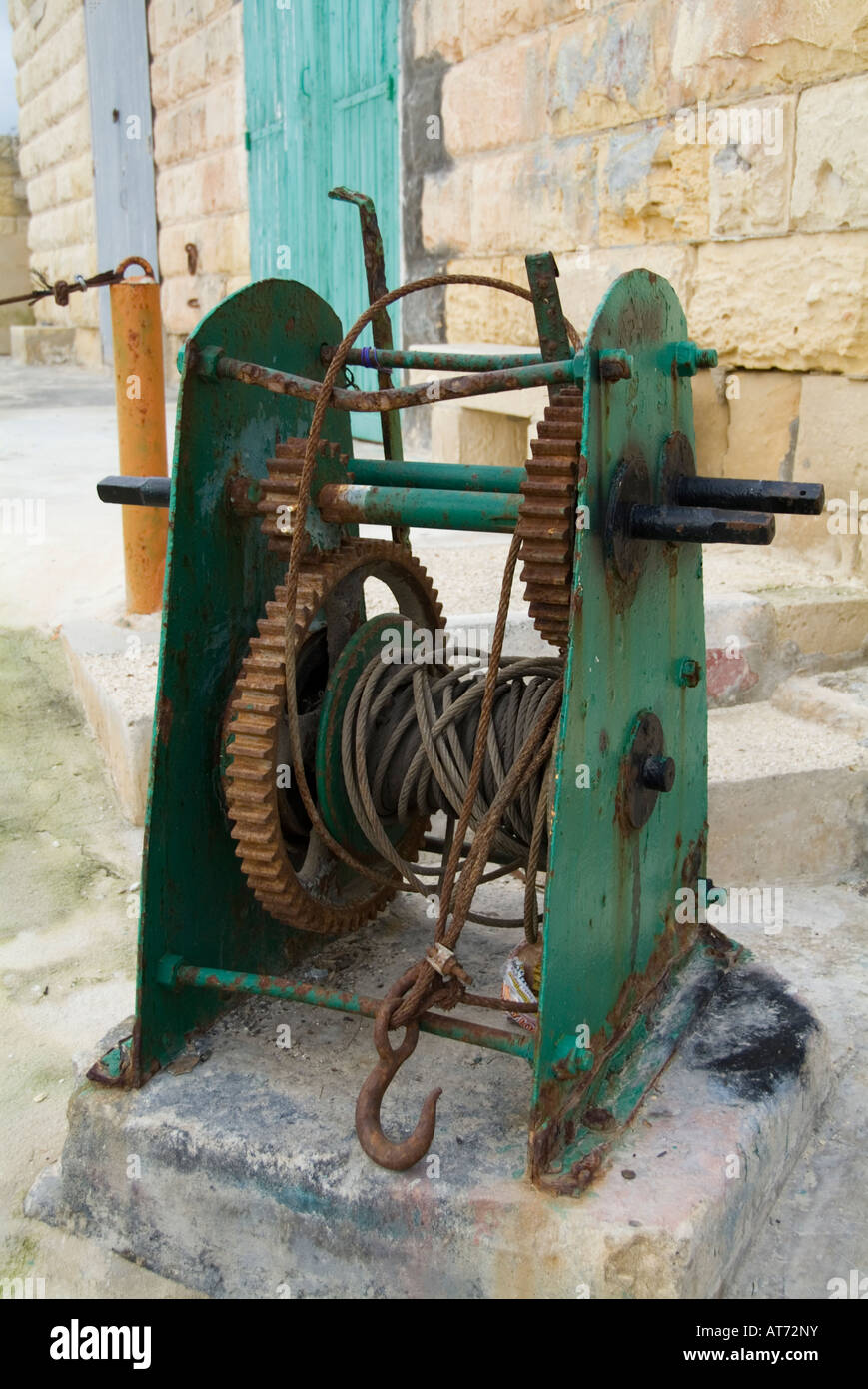 winch lifting gear boat cog gear teeth tooth hook Stock Photo - Alamy